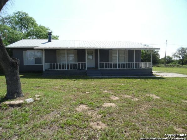 Best Places to Live in Devine, Texas