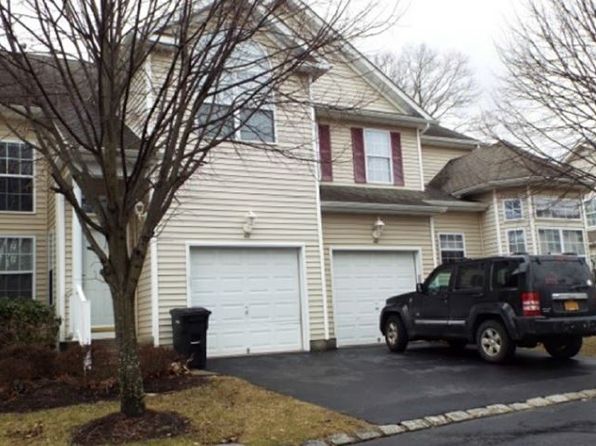 Coram Real Estate - Coram NY Homes For Sale | Zillow