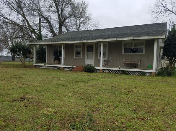 Best Places to Live in Clayton, Alabama