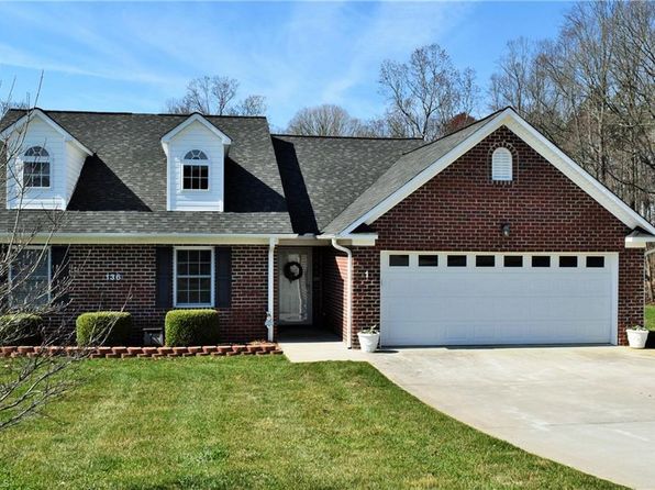 Best Places to Live in Pinnacle, North Carolina