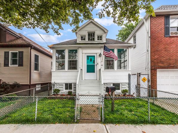 City Island New York Single Family Homes For Sale - 27 Homes | Zillow