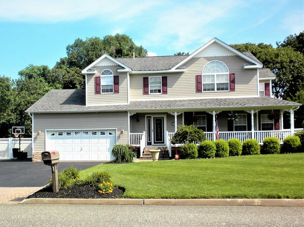 Centereach Real Estate - Centereach NY Homes For Sale | Zillow