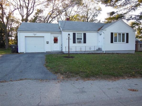 West Warwick Real Estate - West Warwick RI Homes For Sale | Zillow