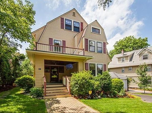 Winchester Real Estate - Winchester MA Homes For Sale | Zillow