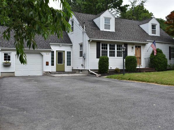 Poughkeepsie Real Estate - Poughkeepsie NY Homes For Sale | Zillow