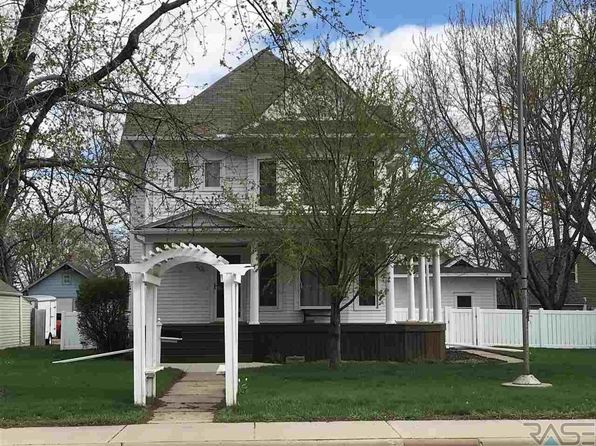 Beresford Real Estate - Beresford SD Homes For Sale | Zillow