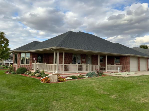 Manchester Real Estate - Manchester IA Homes For Sale | Zillow