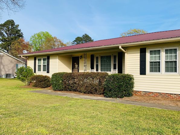 Best Places to Live in Hokes Bluff, Alabama