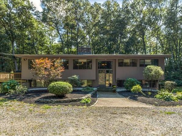 Groton Real Estate - Groton MA Homes For Sale | Zillow