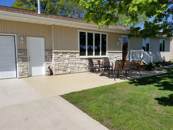 Garner Real Estate - Garner IA Homes For Sale | Zillow