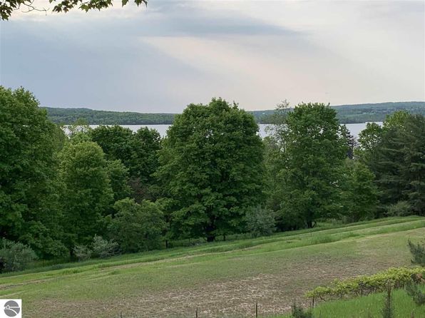 Cedar Real Estate - Cedar MI Homes For Sale | Zillow