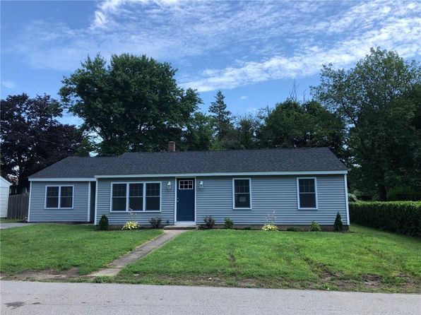 West Warwick Real Estate - West Warwick RI Homes For Sale | Zillow
