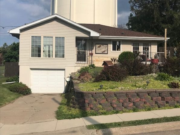 Dubuque Real Estate - Dubuque IA Homes For Sale | Zillow