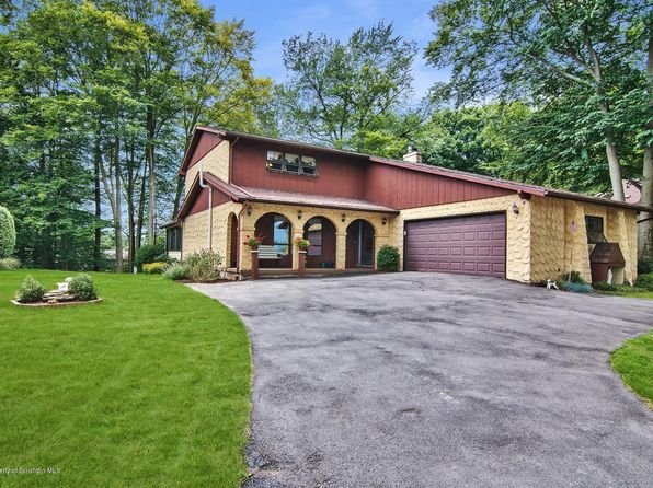 Clarks Summit Real Estate - Clarks Summit PA Homes For Sale | Zillow