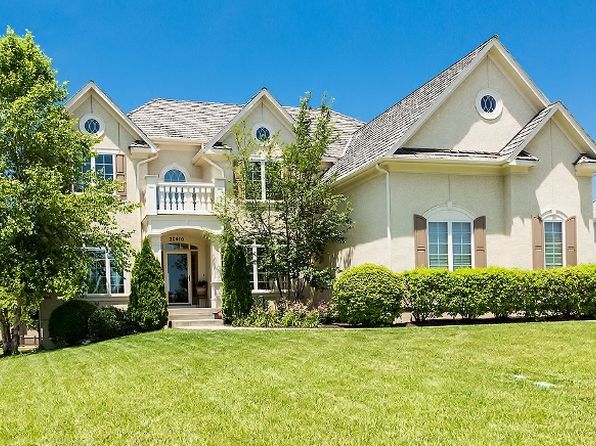 9205 Falcon Ridge Dr, Lenexa, KS 66220 | Zillow