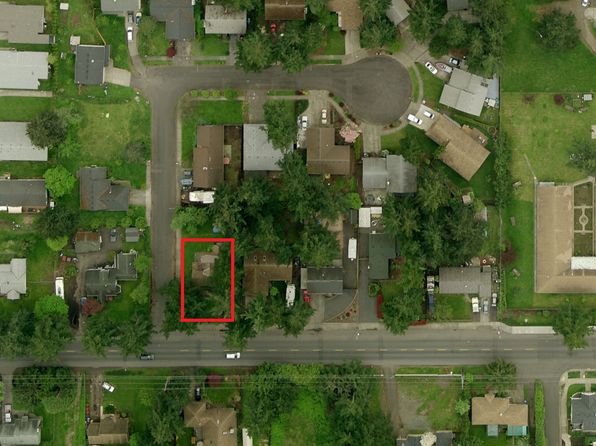 12606 SE Mall St, Portland, OR 97236 | Zillow