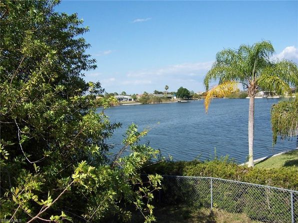 Coral Lakes - Cape Coral Real Estate - Cape Coral FL Homes For Sale ...