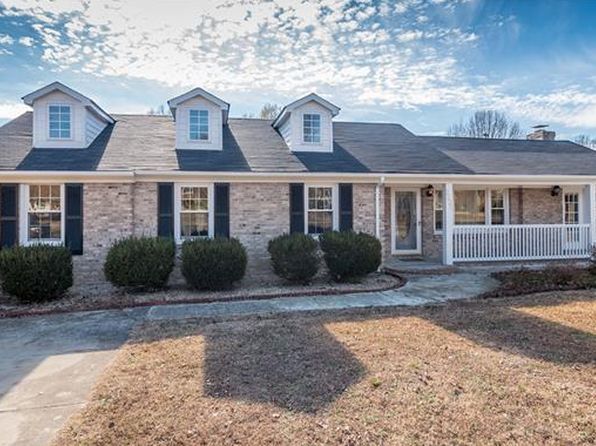 Full Brick Exterior - Charlotte Real Estate - Charlotte NC Homes For ...