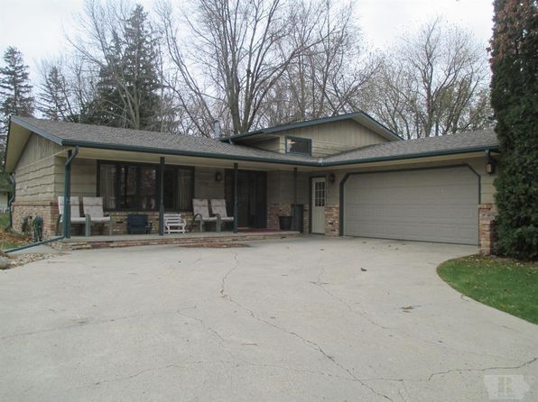 Sheldon Real Estate - Sheldon IA Homes For Sale | Zillow