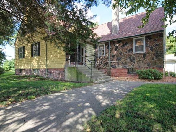 Best Places to Live in Arcola, Illinois