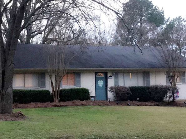 Best Places to Live in Flora, Mississippi