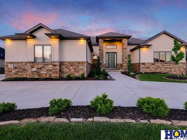 Nebraska Waterfront Homes For Sale - 164 Homes | Zillow