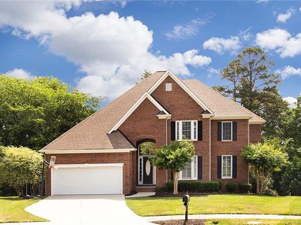 Full Brick Exterior - Charlotte Real Estate - Charlotte NC Homes For ...