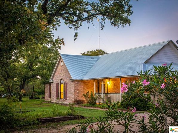 Gonzales Real Estate - Gonzales TX Homes For Sale | Zillow