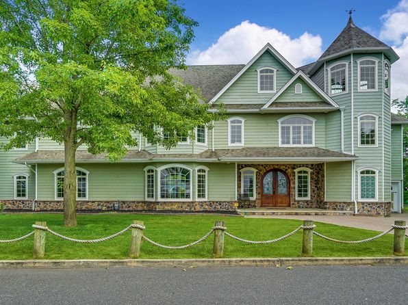 Toms River Nj Waterfront Homes For Sale 194 Homes Zillow