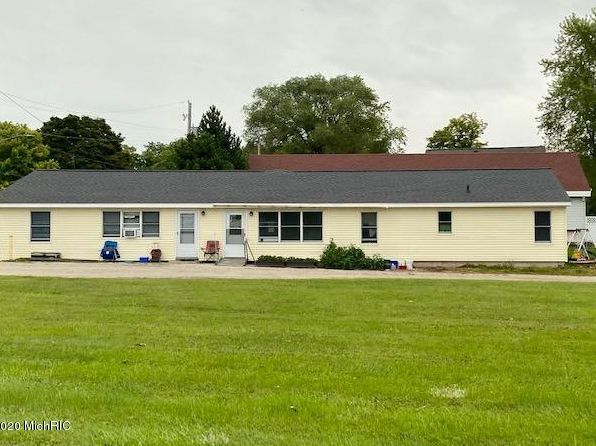 Onekama Real Estate - Onekama MI Homes For Sale | Zillow