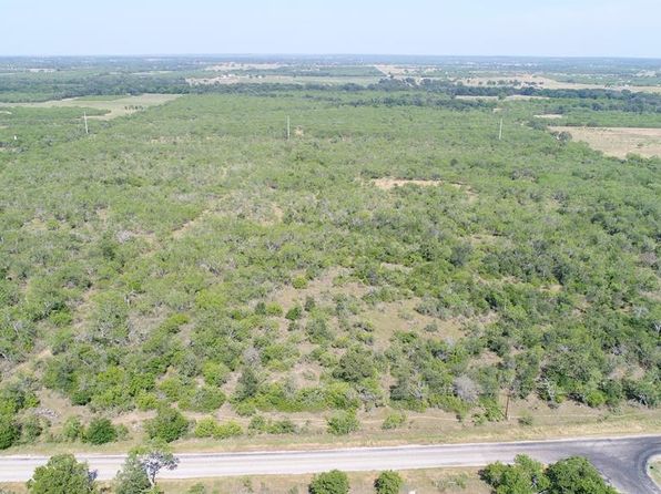 New Berlin Real Estate - New Berlin TX Homes For Sale | Zillow