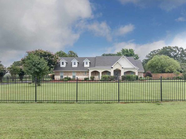 Hooks Real Estate - Hooks TX Homes For Sale | Zillow