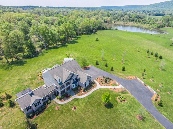15761 Hunton Ln, Haymarket, VA 20169 | Zillow