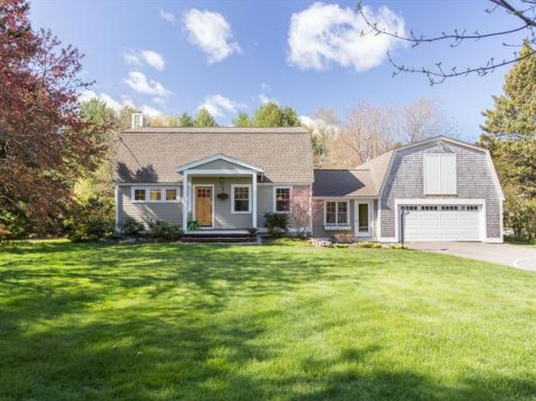 7 Boatclub Dr, Stratham, NH 03885 | Zillow