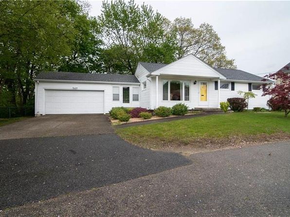 02915 Real Estate - 02915 Homes For Sale | Zillow