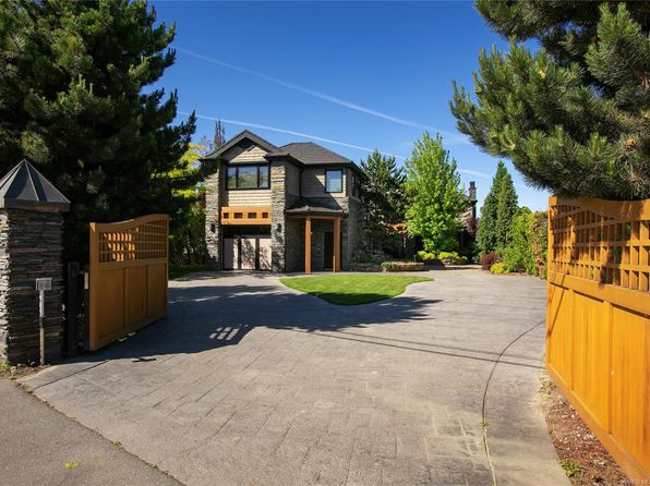 Kelowna BC Luxury Homes For Sale - 469 Homes | Zillow Kelowna BC Luxury Homes For Sale - 469 Homes | Zillow