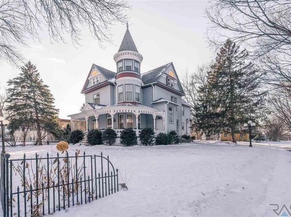 South Dakota Waterfront Homes For Sale - 28 Homes | Zillow