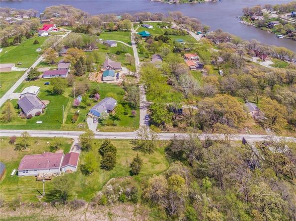 Dexter Real Estate - Dexter IA Homes For Sale | Zillow