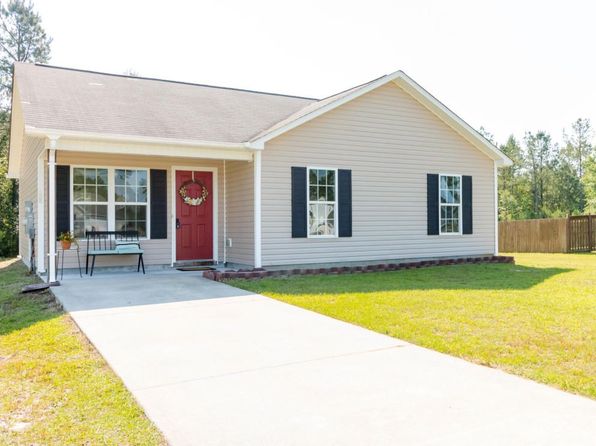 304 Snow Bell Ct, Richlands, NC 28574 | Zillow