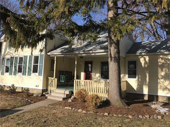 Almont Real Estate - Almont MI Homes For Sale | Zillow