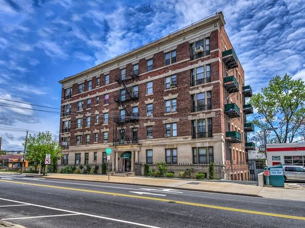 New Rochelle NY Waterfront Homes For Sale - 19 Homes | Zillow