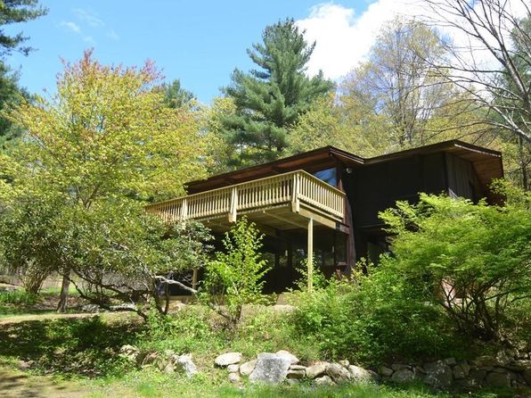 Harvard Real Estate - Harvard MA Homes For Sale | Zillow