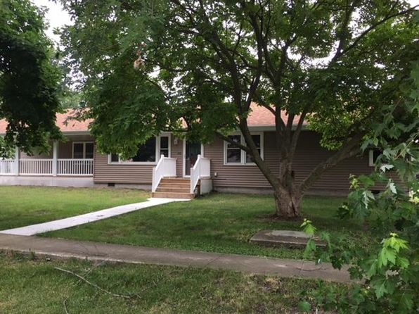 Flanagan Real Estate - Flanagan IL Homes For Sale | Zillow