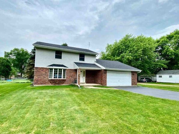 Winnebago Real Estate - Winnebago IL Homes For Sale | Zillow