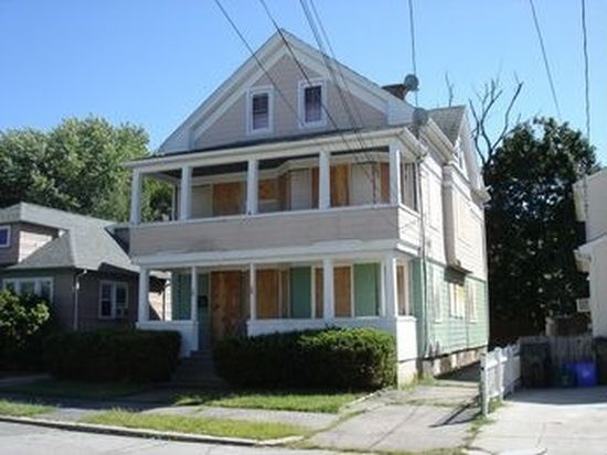 18 Spooner St, Providence, RI 02907 | Zillow