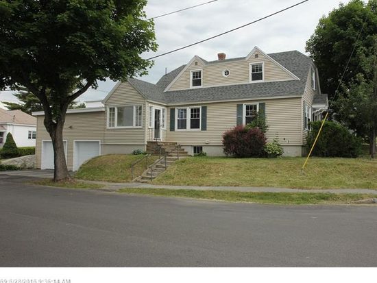 562 Sabattus St, Lewiston, ME 04240