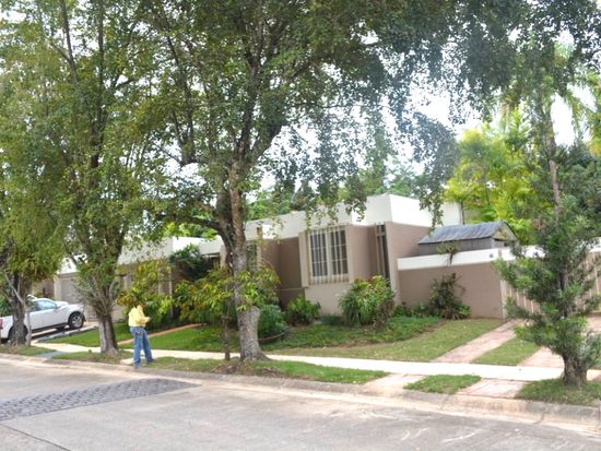 8 Cerro Real Urb. M St, Guaynabo, PR 00969