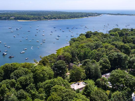 804 Main St, Cotuit, MA 02635