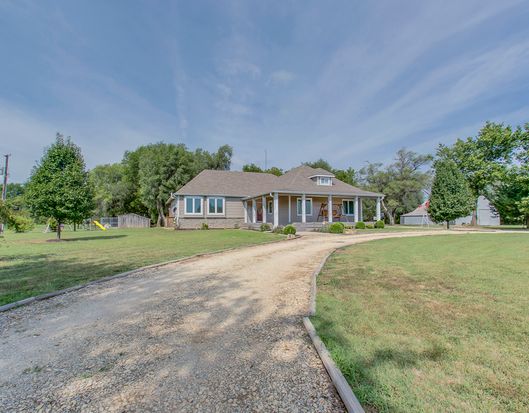 1107 N Meridian Rd, Peck, KS 67120 | Zillow