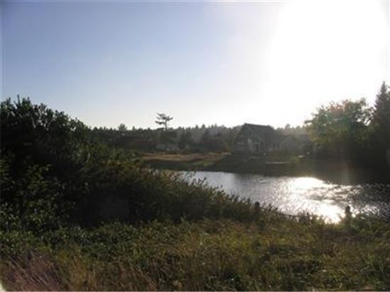 111 Duck Lake Dr NE, Ocean Shores, WA 98569